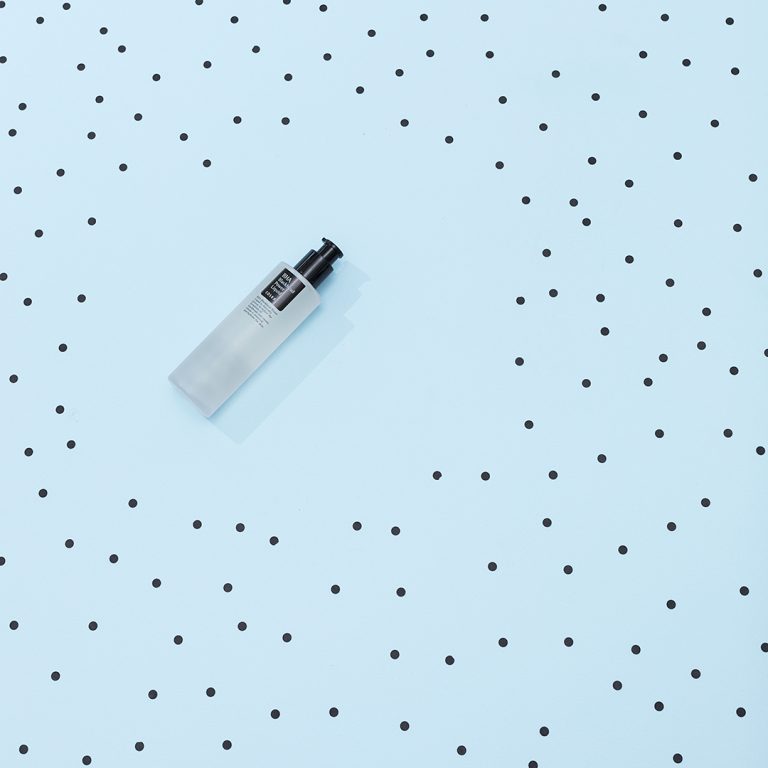 So bekämpfst du Mitesser, Whiteheads und vergrößerte Poren | MiiN Cosmetics